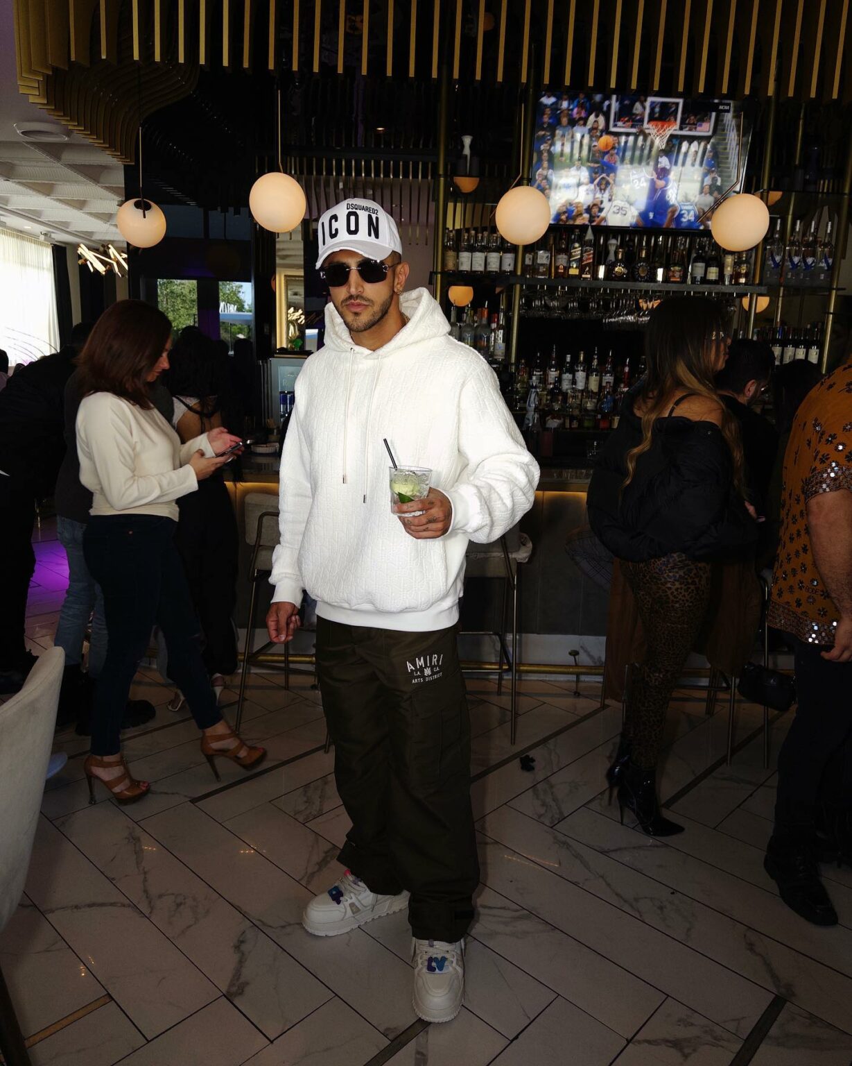 Aisan Eslami - From Humble Beginnings to Social Media Stardom