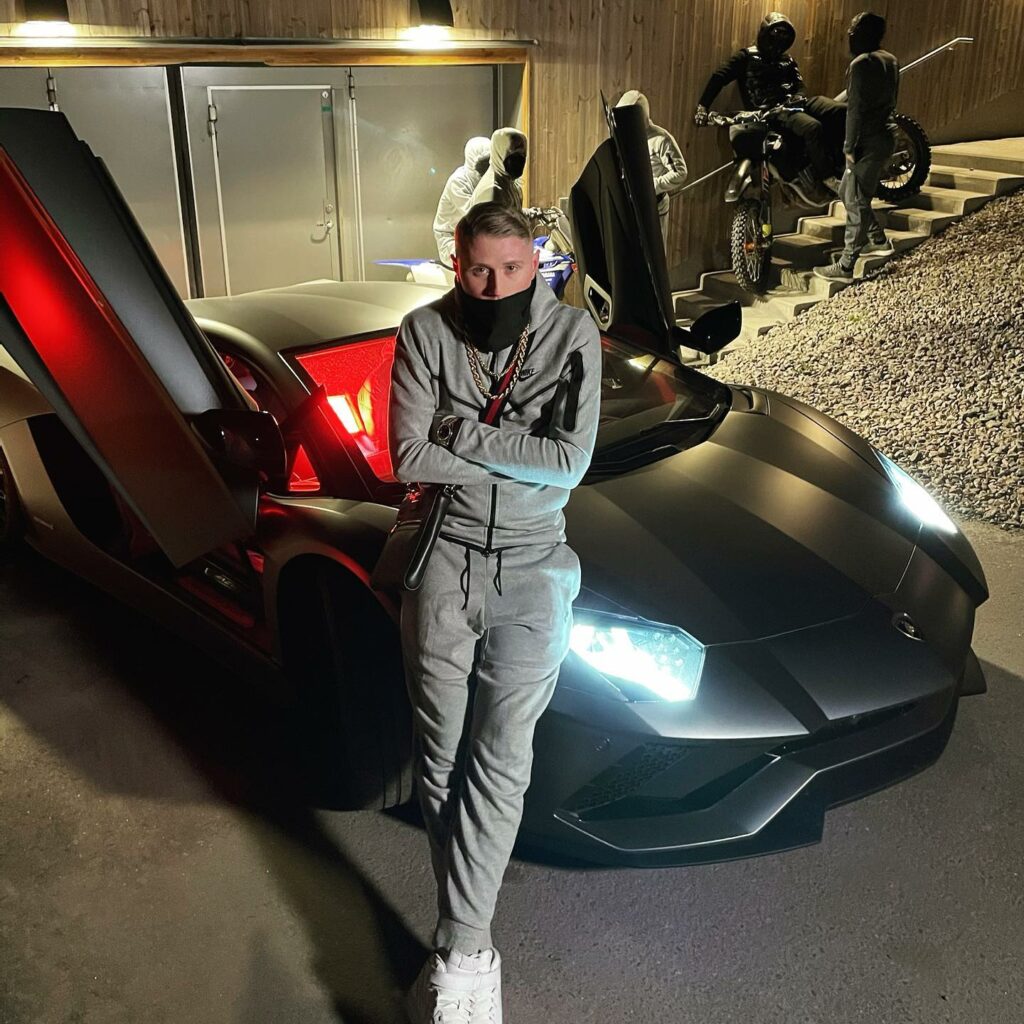 What Is Einar's Net Worth? From Local Rap to International Hip-Hop